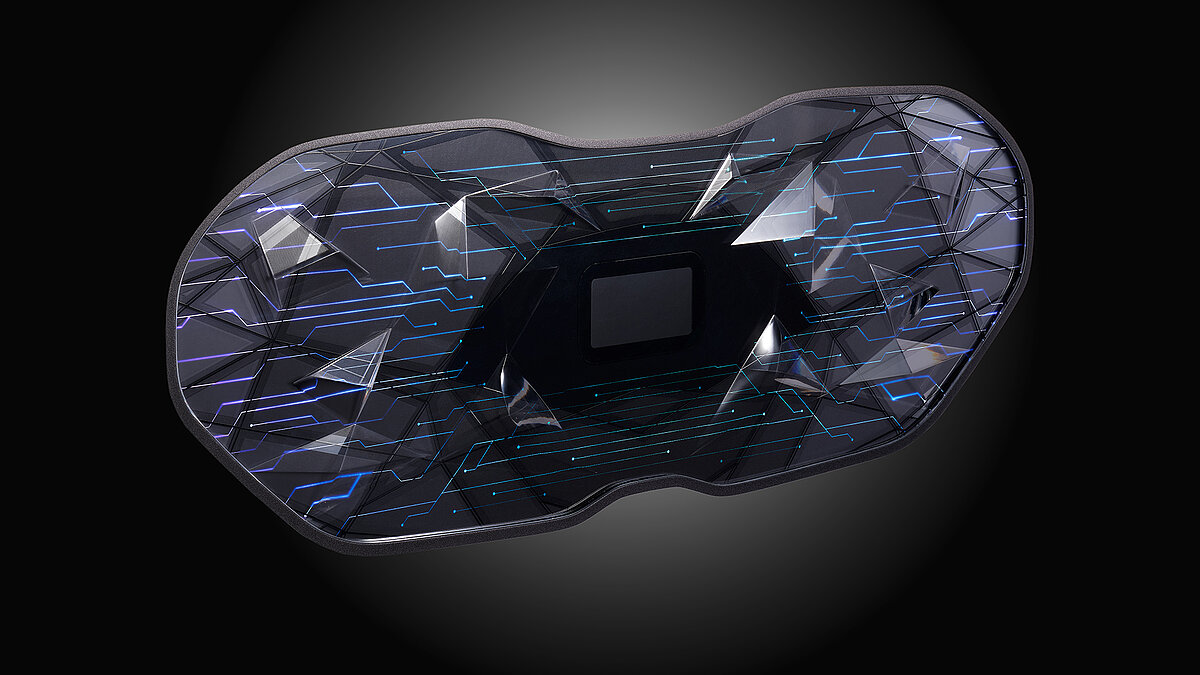 Eye-catchers on a broad front: futuristic front panel designs